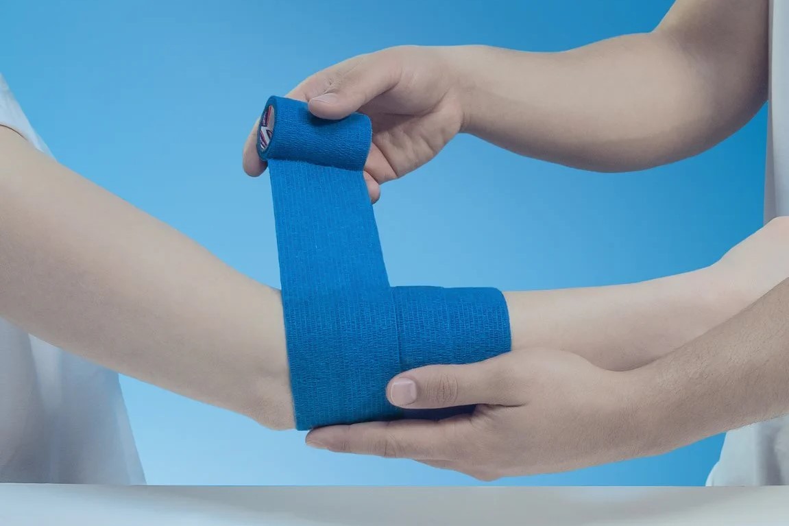 Cohesive Bandage: A Comprehensive Guide - GulfPhysio - UAE's Online ...