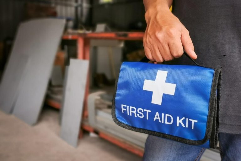 First Aid Certification in the UAE: Become a First Aid Responder!